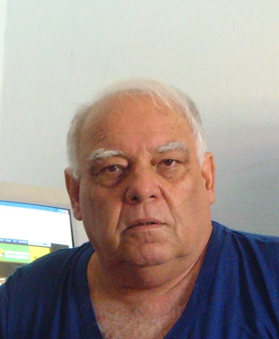 O escritor Luc Ramos. | Poesiafaclube.com